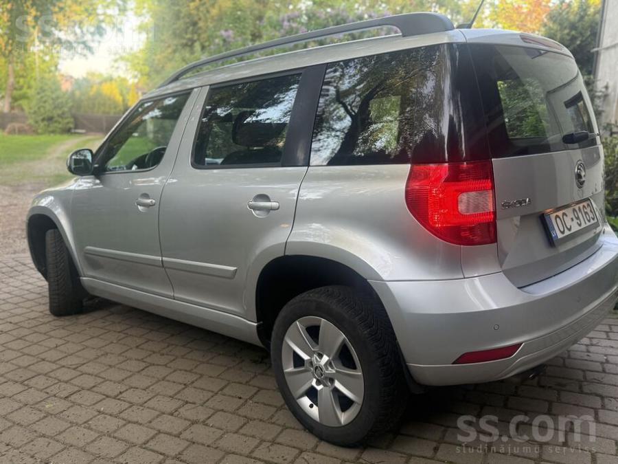 Pelēks Skoda Yeti 2014 Rīga, ar dzinēja tilpumu 2.00 L un nobraukumu 219 tūkst. km par 7350 €, foto 6 vietnē AUTOMOTO.COM.LV