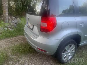 Pelēks Skoda Yeti 2014 Rīga, ar dzinēja tilpumu 2.00 L un nobraukumu 219 tūkst. km par 7350 €, foto 8 vietnē AUTOMOTO.COM.LV