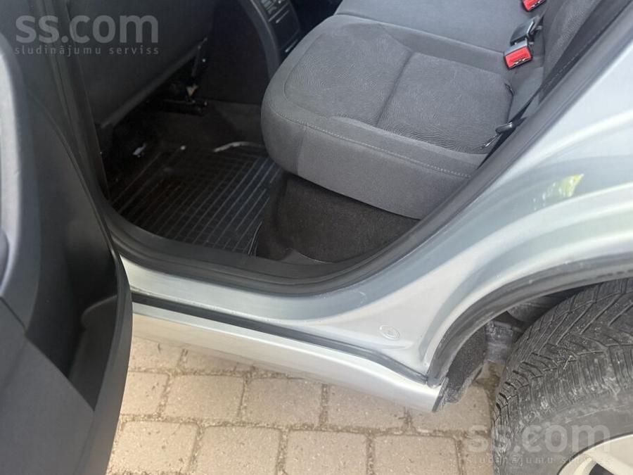 Pelēks Skoda Yeti 2014 Rīga, ar dzinēja tilpumu 2.00 L un nobraukumu 219 tūkst. km par 7350 €, foto 15 vietnē AUTOMOTO.COM.LV