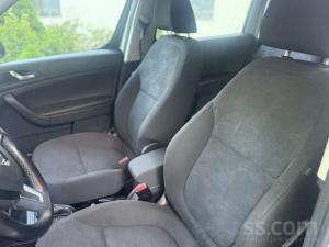 Pelēks Skoda Yeti 2014 Rīga, ar dzinēja tilpumu 2.00 L un nobraukumu 219 tūkst. km par 7350 €, foto 29 vietnē AUTOMOTO.COM.LV