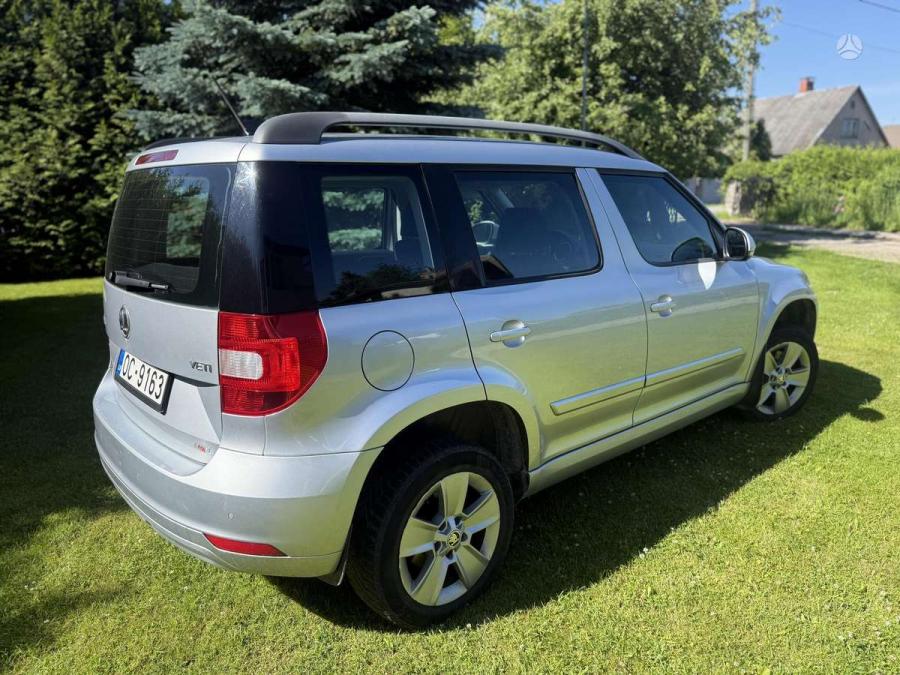 Pelēks Skoda Yeti 2014 Rīga, ar dzinēja tilpumu 0.00 L un nobraukumu 234 tūkst. km par 7250 €, foto 4 vietnē AUTOMOTO.COM.LV