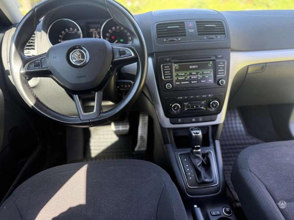 Grey Skoda Yeti 2014 in Riga, with an engine capacity of 0.00 L and mileage of 234 thousand km for 7250 €, photo 10 on AUTOMOTO.COM.LV