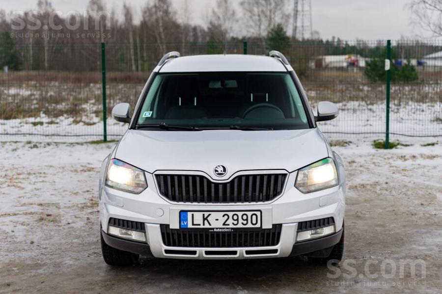 Pelēks Skoda Yeti 2015 Rīga, ar dzinēja tilpumu 2.00 L un nobraukumu 0 tūkst. km par 8490 €, foto 2 vietnē AUTOMOTO.COM.LV
