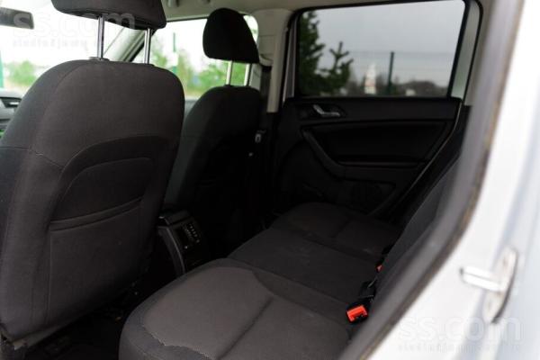 Pelēks Skoda Yeti 2015 Rīga, ar dzinēja tilpumu 2.00 L un nobraukumu 0 tūkst. km par 8490 €, foto 9 vietnē AUTOMOTO.COM.LV