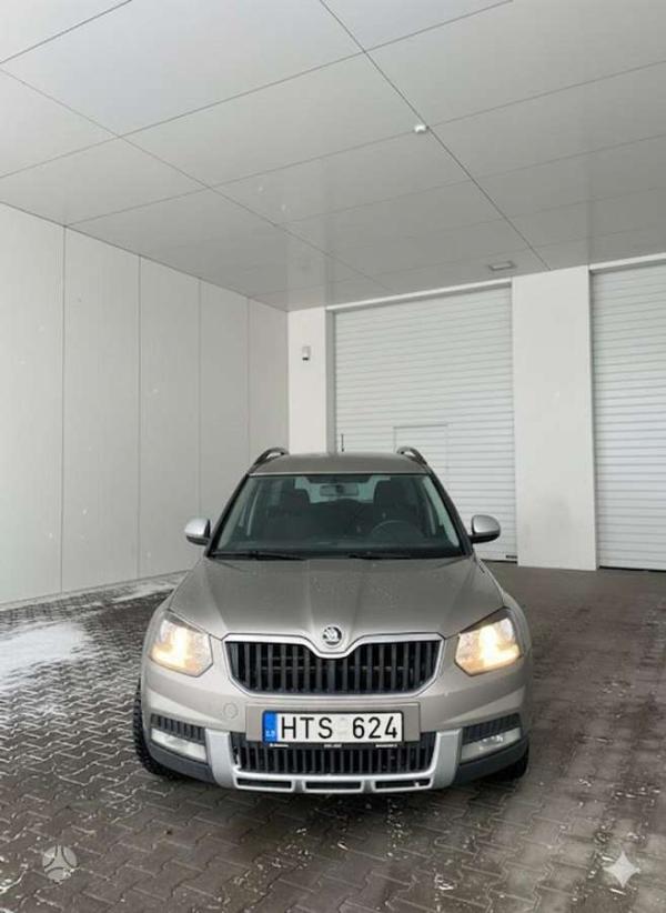 Pelēks Skoda Yeti 2015 Viļņa, ar dzinēja tilpumu 1.97 L un nobraukumu 178 tūkst. km par 7000 €, foto 2 vietnē AUTOMOTO.COM.LV