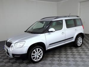 Pelēks Skoda Yeti 2011 Tallina, ar dzinēja tilpumu 2.00 L un nobraukumu 329 tūkst. km par 2199 €, foto 3 vietnē AUTOMOTO.COM.LV