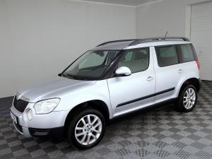 Pelēks Skoda Yeti 2011 Tallina, ar dzinēja tilpumu 2.00 L un nobraukumu 329 tūkst. km par 2199 €, foto 11 vietnē AUTOMOTO.COM.LV