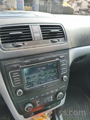 Pelēks Skoda Yeti 2011 Liepāja, ar dzinēja tilpumu 2.00 L un nobraukumu 366 tūkst. km par 2700 €, foto 4 vietnē AUTOMOTO.COM.LV