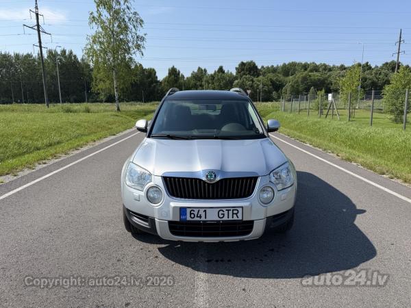 Grey Skoda Yeti 2012 in Parnu, with an engine capacity of 2.00 L and mileage of 178 thousand km for 4800 €, photo 3 on AUTOMOTO.COM.LV