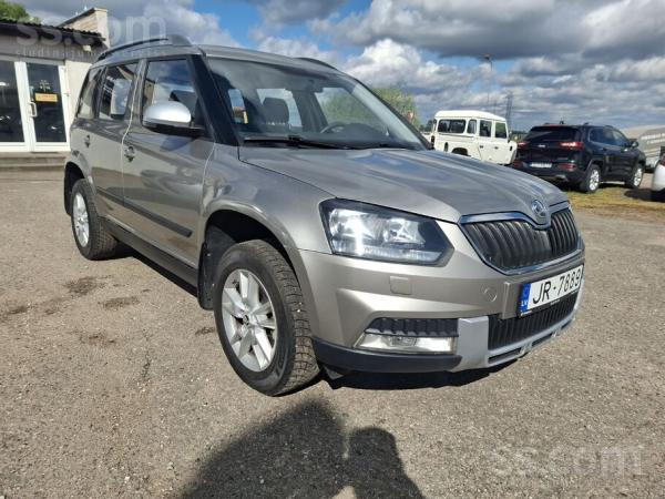 Grey Skoda Yeti 2014 in Talsi, with an engine capacity of 2.00 L and mileage of 237 thousand km for 7500 €, photo 2 on AUTOMOTO.COM.LV