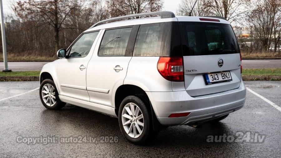 Pelēks Skoda Yeti 2015 Tallina, ar dzinēja tilpumu 1.20 L un nobraukumu 116 tūkst. km par 6990 €, foto 6 vietnē AUTOMOTO.COM.LV