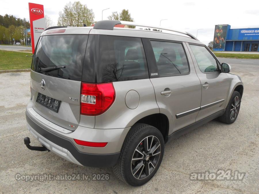 Grey Skoda Yeti 2015 in Viljandi, with an engine capacity of 2.00 L and mileage of 225 thousand km for 9590 €, photo 3 on AUTOMOTO.COM.LV