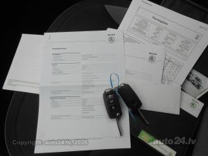 Grey Skoda Yeti 2015 in Viljandi, with an engine capacity of 2.00 L and mileage of 225 thousand km for 9590 €, photo 13 on AUTOMOTO.COM.LV