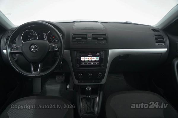 Grey Skoda Yeti 2016 in Tallinn, with an engine capacity of 1.20 L and mileage of 170 thousand km for 7990 €, photo 8 on AUTOMOTO.COM.LV
