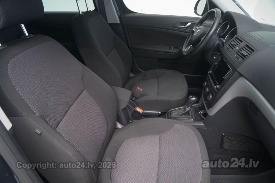 Pelēks Skoda Yeti 2016 Tallina, ar dzinēja tilpumu 1.20 L un nobraukumu 170 tūkst. km par 7990 €, foto 10 vietnē AUTOMOTO.COM.LV