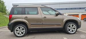 Skoda Yeti 2013 in Vilnius, with an engine capacity of 2.00 L and mileage of 245 thousand km for 3750 €, photo 6 on AUTOMOTO.COM.LV