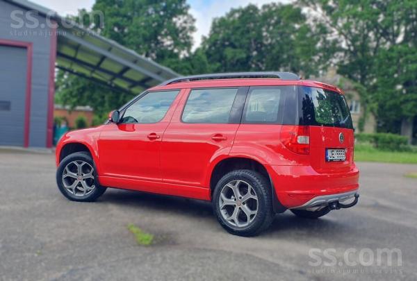 Red Skoda Yeti 2011 in Jelgava, with an engine capacity of 2.00 L and mileage of 290 thousand km for 4650 €, photo 2 on AUTOMOTO.COM.LV