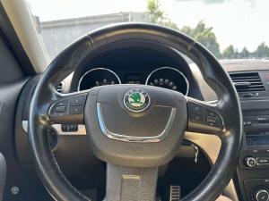 Red Skoda Yeti 2011 in Marijampole, with an engine capacity of 1.20 L and mileage of 220 thousand km for 4199 €, photo 19 on AUTOMOTO.COM.LV