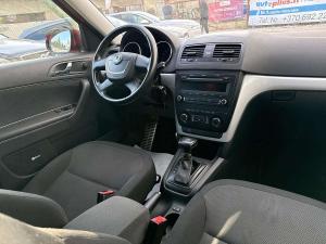 Sarkans Skoda Yeti 2011 Ukmergė, ar dzinēja tilpumu 1.20 L un nobraukumu 240 tūkst. km par 3550 €, foto 10 vietnē AUTOMOTO.COM.LV