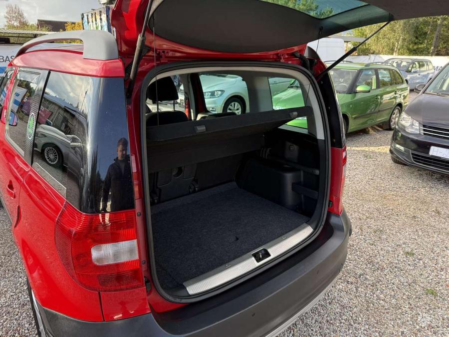 Sarkans Skoda Yeti 2011 Ukmergė, ar dzinēja tilpumu 1.20 L un nobraukumu 240 tūkst. km par 3550 €, foto 17 vietnē AUTOMOTO.COM.LV