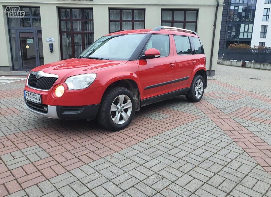 Red Skoda Yeti 2012 in Kaunas, with an engine capacity of 2.00 L and mileage of 412 thousand km for 2300 €, photo 1 on AUTOMOTO.COM.LV