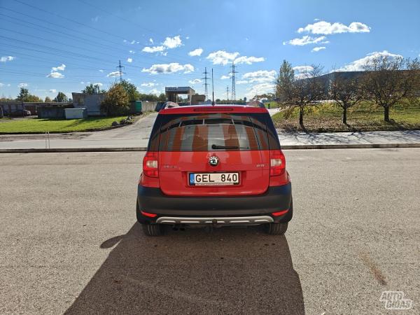 Red Skoda Yeti 2012 in Kaunas, with an engine capacity of 2.00 L and mileage of 187 thousand km for 4500 €, photo 6 on AUTOMOTO.COM.LV