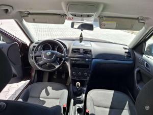 Sarkans Skoda Yeti 2012 Klaipėda, ar dzinēja tilpumu 1.97 L un nobraukumu 355 tūkst. km par 4000 €, foto 11 vietnē AUTOMOTO.COM.LV