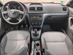 Sarkans Skoda Yeti 2012 Šauļi, ar dzinēja tilpumu 2.00 L un nobraukumu 292 tūkst. km par 3950 €, foto 10 vietnē AUTOMOTO.COM.LV