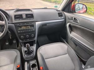 Sarkans Skoda Yeti 2012 Šauļi, ar dzinēja tilpumu 2.00 L un nobraukumu 292 tūkst. km par 3950 €, foto 12 vietnē AUTOMOTO.COM.LV