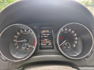 Sarkans Skoda Yeti 2012 Šauļi, ar dzinēja tilpumu 2.00 L un nobraukumu 292 tūkst. km par 3950 €, foto 18 vietnē AUTOMOTO.COM.LV