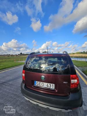 Red Skoda Yeti 2012 in Klaipeda, with an engine capacity of 1.20 L and mileage of 218 thousand km for 5500 €, photo 4 on AUTOMOTO.COM.LV