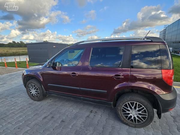 Sarkans Skoda Yeti 2012 Klaipėda, ar dzinēja tilpumu 1.20 L un nobraukumu 218 tūkst. km par 5500 €, foto 6 vietnē AUTOMOTO.COM.LV