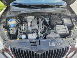 Red Skoda Yeti 2012 in Klaipeda, with an engine capacity of 1.20 L and mileage of 218 thousand km for 5500 €, photo 12 on AUTOMOTO.COM.LV