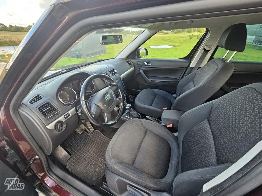 Red Skoda Yeti 2012 in Klaipeda, with an engine capacity of 1.20 L and mileage of 218 thousand km for 5500 €, photo 23 on AUTOMOTO.COM.LV