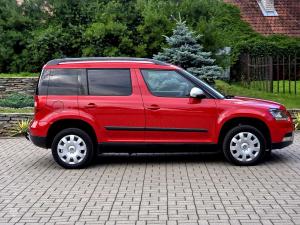 Red Skoda Yeti 2014 in Kedainiai, with an engine capacity of 1.97 L and mileage of 286 thousand km for 7750 €, photo 11 on AUTOMOTO.COM.LV