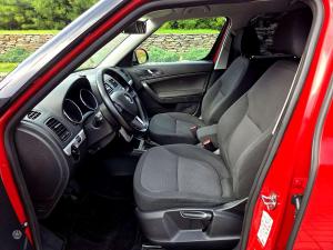 Red Skoda Yeti 2014 in Kedainiai, with an engine capacity of 1.97 L and mileage of 286 thousand km for 7750 €, photo 19 on AUTOMOTO.COM.LV