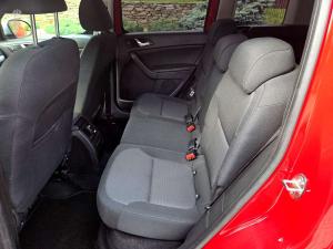 Red Skoda Yeti 2014 in Kedainiai, with an engine capacity of 1.97 L and mileage of 286 thousand km for 7750 €, photo 23 on AUTOMOTO.COM.LV