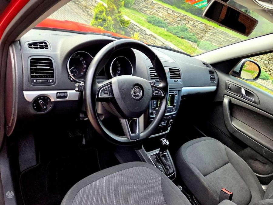Red Skoda Yeti 2014 in Kedainiai, with an engine capacity of 1.97 L and mileage of 286 thousand km for 7750 €, photo 32 on AUTOMOTO.COM.LV