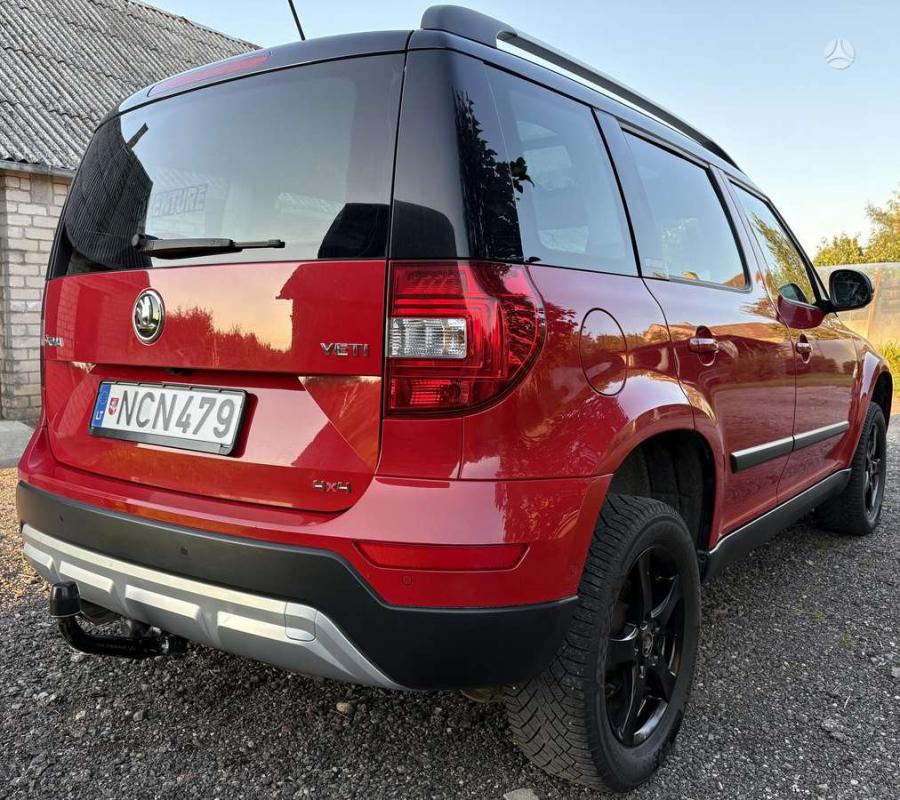 Red Skoda Yeti 2014 in Utena, with an engine capacity of 1.80 L and mileage of 308 thousand km for 6250 €, photo 6 on AUTOMOTO.COM.LV