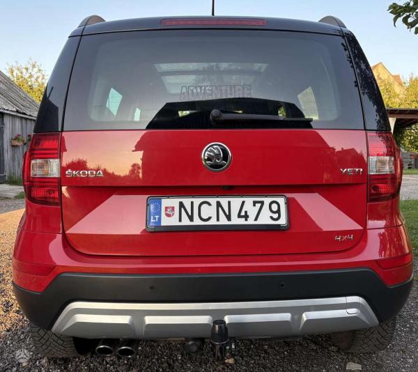 Red Skoda Yeti 2014 in Utena, with an engine capacity of 1.80 L and mileage of 308 thousand km for 6250 €, photo 7 on AUTOMOTO.COM.LV