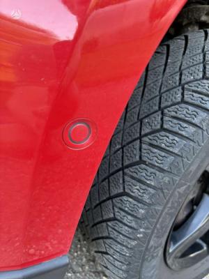 Red Skoda Yeti 2014 in Utena, with an engine capacity of 1.80 L and mileage of 308 thousand km for 6250 €, photo 19 on AUTOMOTO.COM.LV