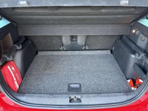 Red Skoda Yeti 2014 in Utena, with an engine capacity of 1.80 L and mileage of 308 thousand km for 6250 €, photo 39 on AUTOMOTO.COM.LV