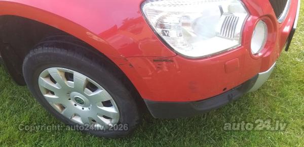 Sarkans Skoda Yeti 2012 Tallina, ar dzinēja tilpumu 1.20 L un nobraukumu 185 tūkst. km par 3990 €, foto 8 vietnē AUTOMOTO.COM.LV