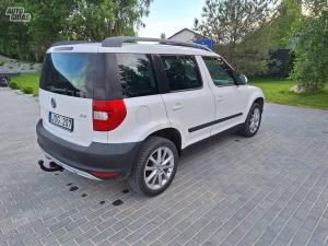 Skoda Yeti 2010 in Vilnius, with an engine capacity of 1.20 L and mileage of 190 thousand km for 3999 €, photo 4 on AUTOMOTO.COM.LV