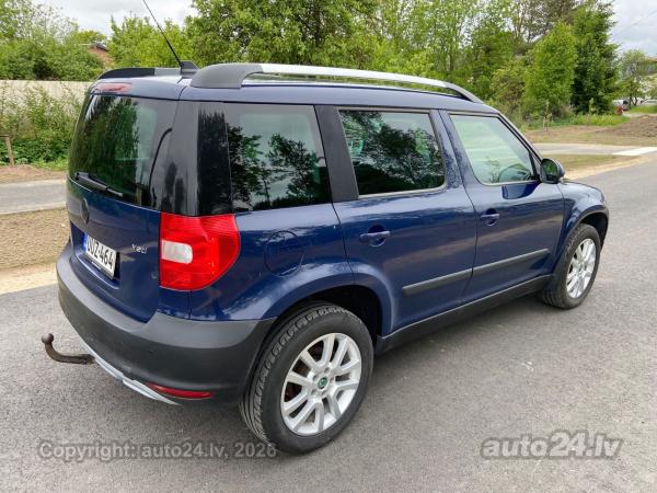 Skoda Yeti 2012 in Tartu, with an engine capacity of 2.00 L and mileage of 365 thousand km for 3700 €, photo 4 on AUTOMOTO.COM.LV