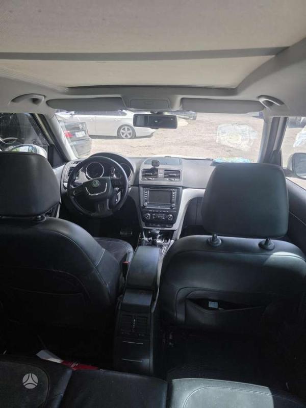 Balts Skoda Yeti 2011 Kauņa, ar dzinēja tilpumu 1.97 L un nobraukumu 360 tūkst. km par 5500 €, foto 4 vietnē AUTOMOTO.COM.LV