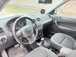 White Skoda Yeti 2011 in Daugavpils, with an engine capacity of 2.00 L and mileage of 245 thousand km for 5500 €, photo 6 on AUTOMOTO.COM.LV
