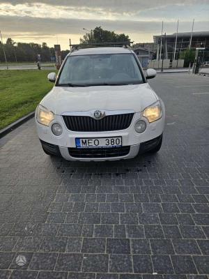 Balts Skoda Yeti 2011 Klaipėda, ar dzinēja tilpumu 1.97 L un nobraukumu 211 tūkst. km par 2800 €, foto  vietnē AUTOMOTO.COM.LV