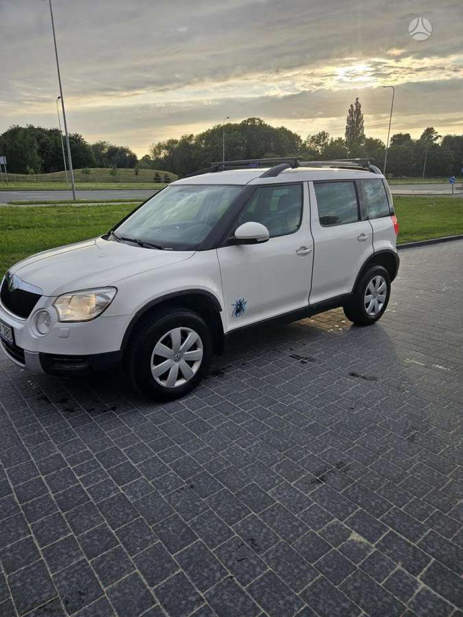 Balts Skoda Yeti 2011 Klaipėda, ar dzinēja tilpumu 1.97 L un nobraukumu 211 tūkst. km par 2800 €, foto 3 vietnē AUTOMOTO.COM.LV