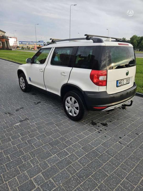 Balts Skoda Yeti 2011 Klaipėda, ar dzinēja tilpumu 1.97 L un nobraukumu 211 tūkst. km par 2800 €, foto 3 vietnē AUTOMOTO.COM.LV